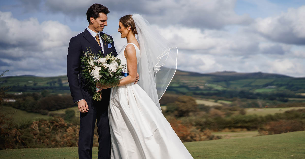 Wedding Flowers in Devon and Cornwall - Artem Florum